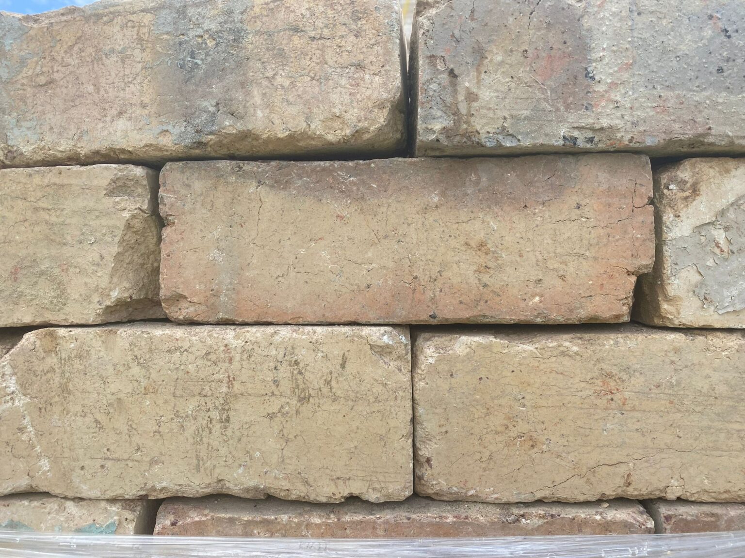 A-Grade Cream Bricks | Melbourne Recycled Bricks