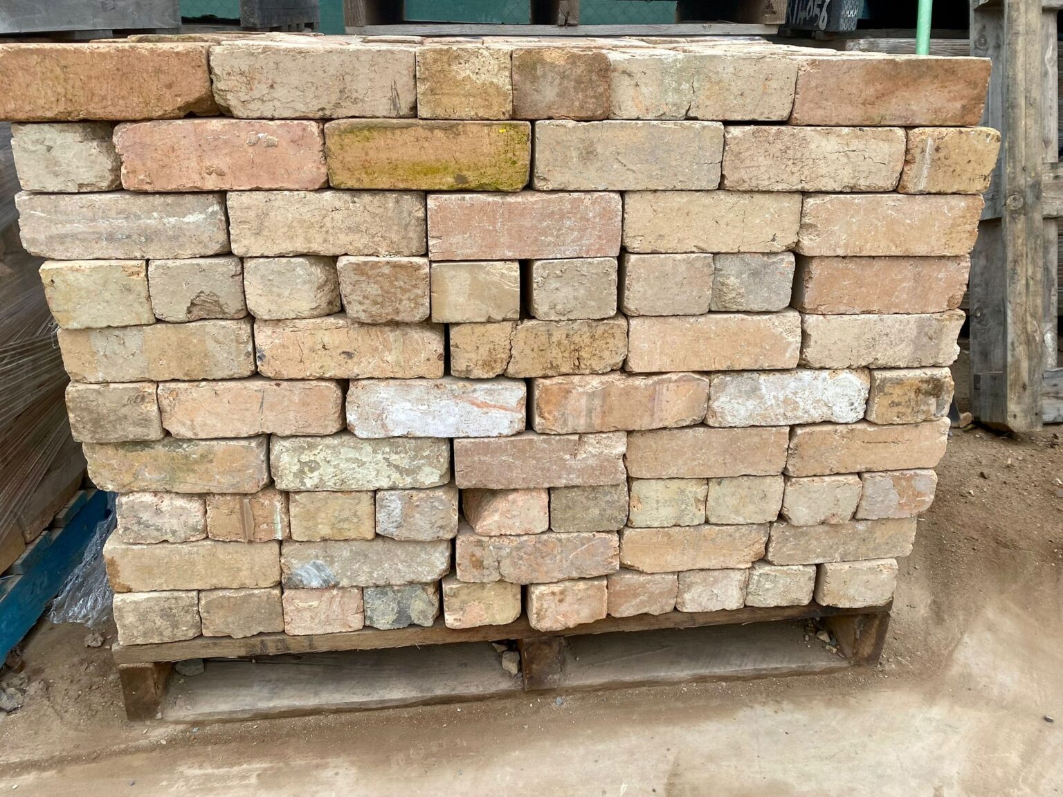 A-Grade Cream Bricks | Melbourne Recycled Bricks