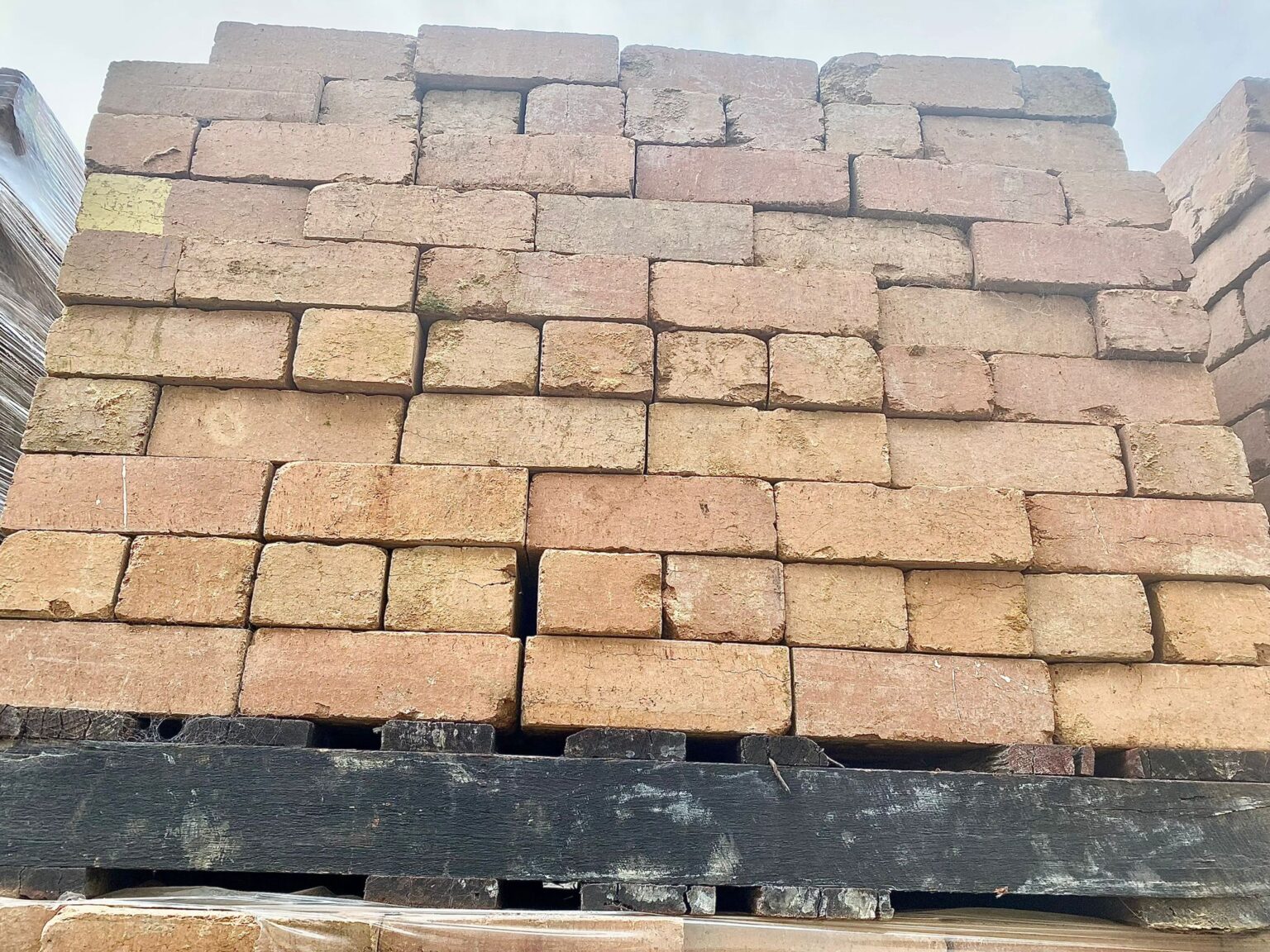 A-Grade Cream Bricks | Melbourne Recycled Bricks
